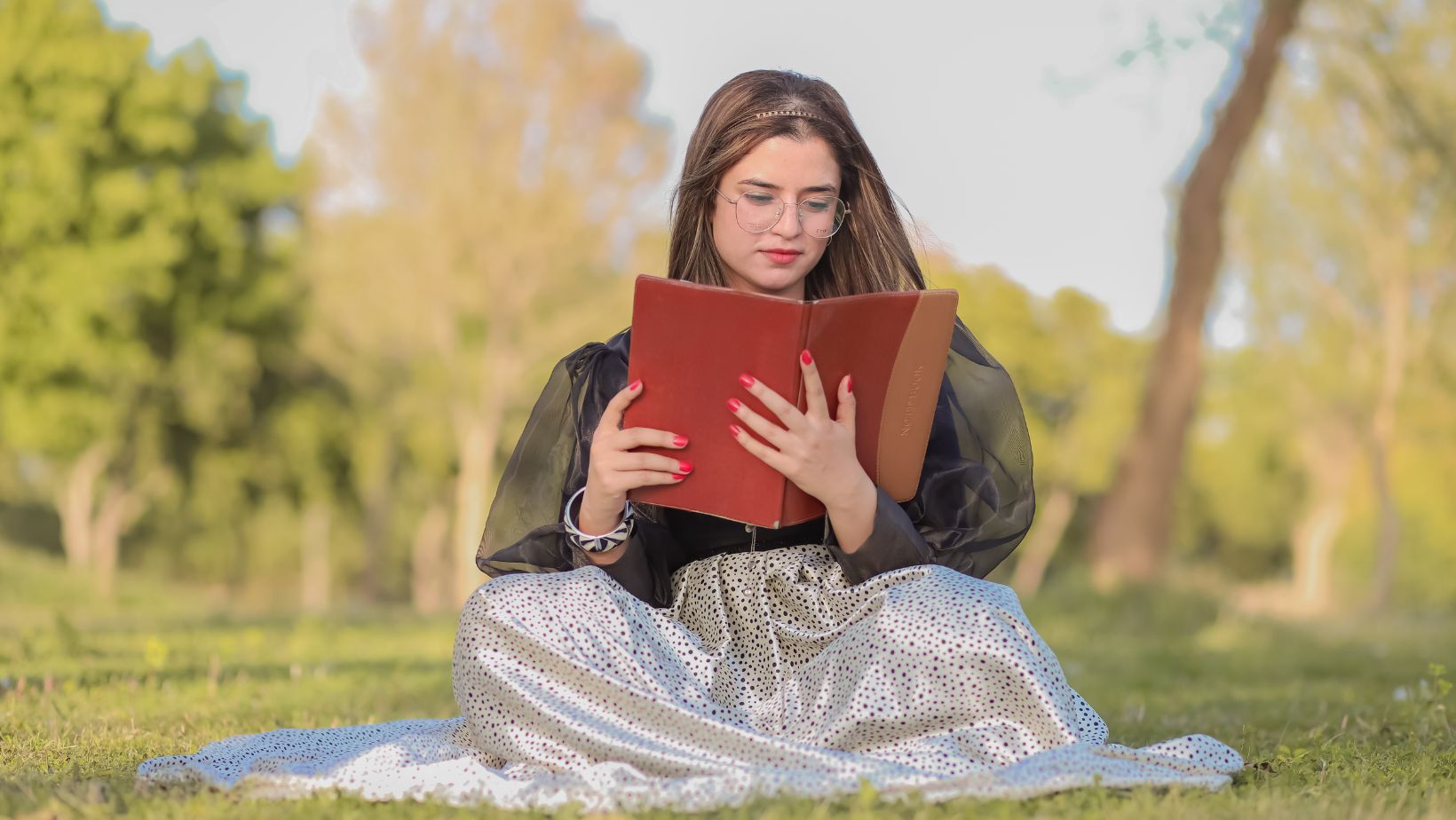 Exploring YA Book Genres: A Guide to Fantasy, Romance, Dystopia, and ...