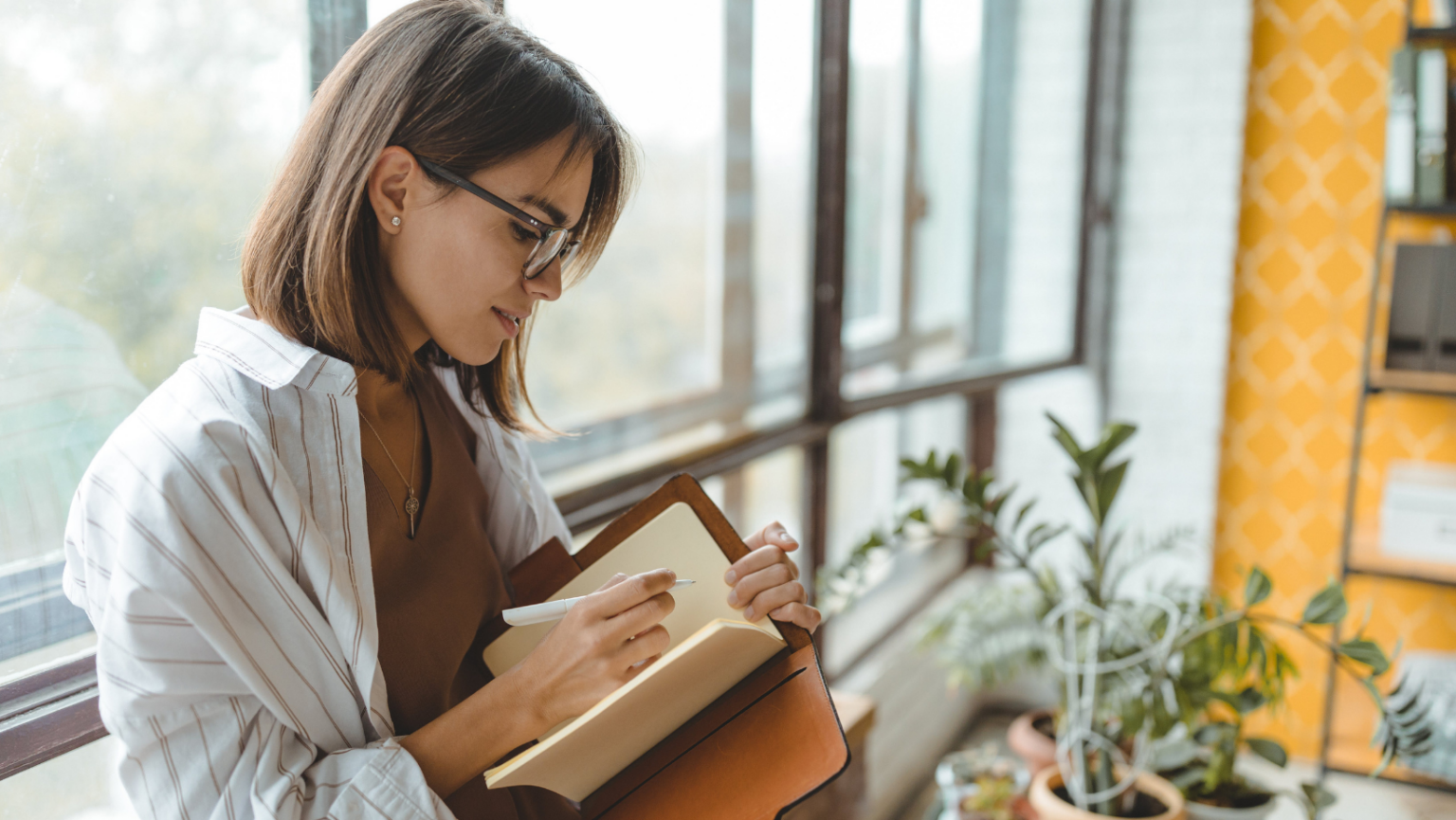 15 Best MFA Programs in Creative Writing: Your Ultimate Guide for 2024 ...